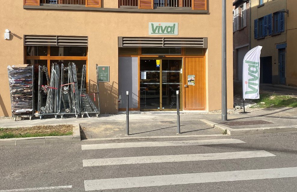 Magasin VIVAL - Albigny-sur-Saône