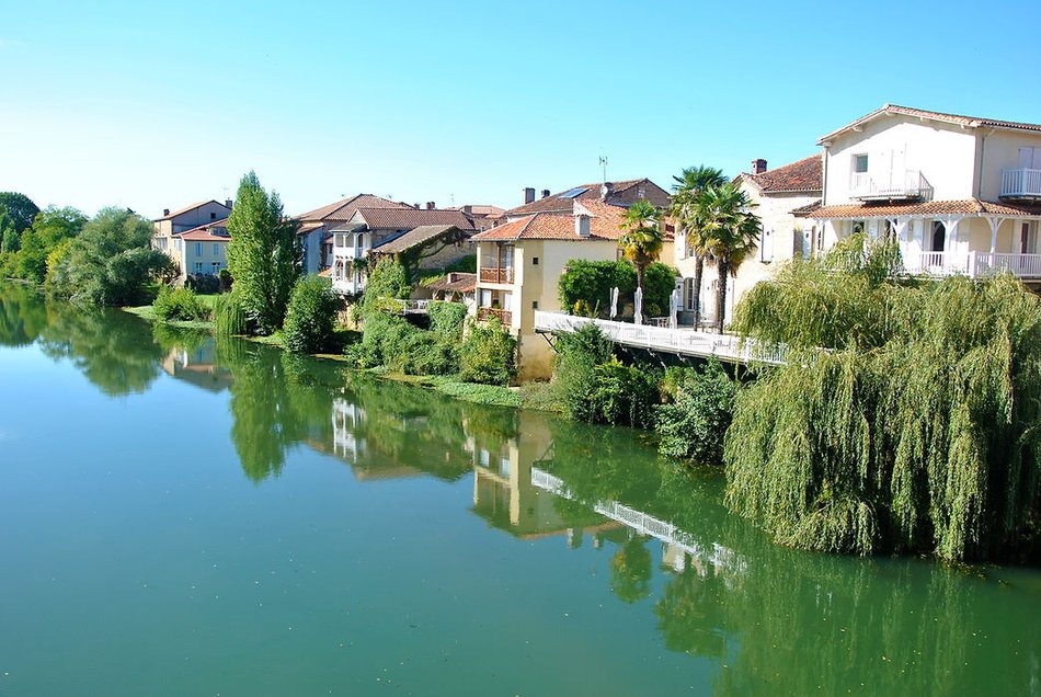 Pont et berges de l'Adour