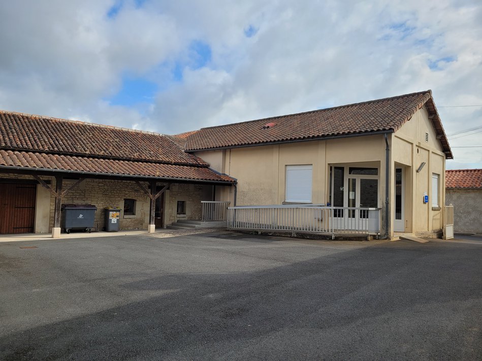 Salle des fêtes - Saires