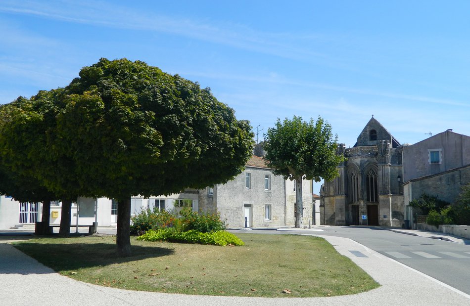 Eglise de Saint-Just-Luzac - Saint-Just-Luzac
